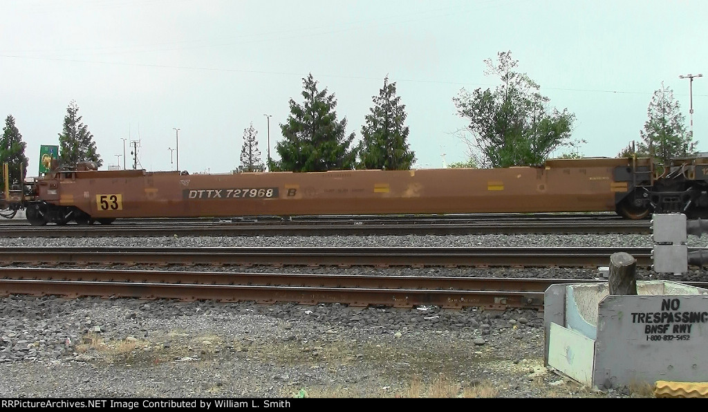NB Manifest Frt entering Balmer Yard from South lead tracks-61